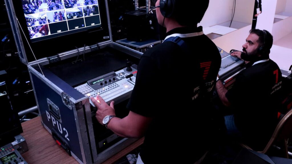 What to Consider When Renting Outside Broadcast Units | Seven Production